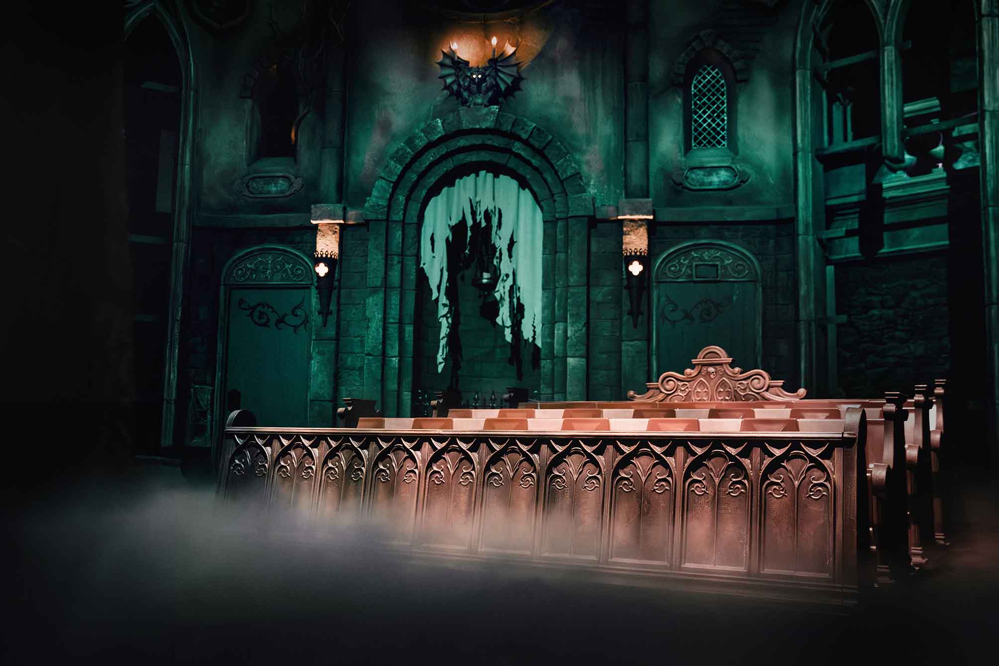 Efteling Unveils Opening Date & Interior of New “Danse Macabre” Haunted ...