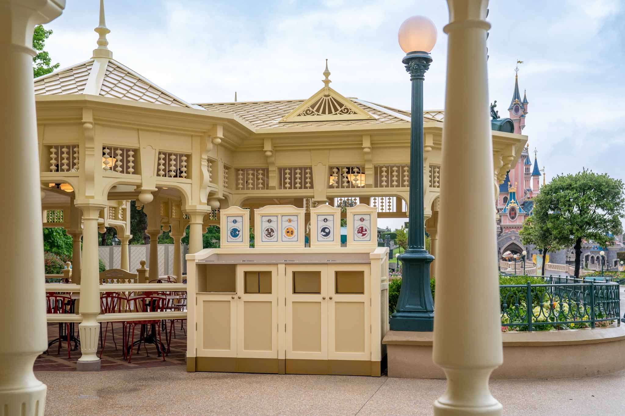 Disneyland Paris Opens New Covered Terrace at Casey’s Corner Restaurant ...