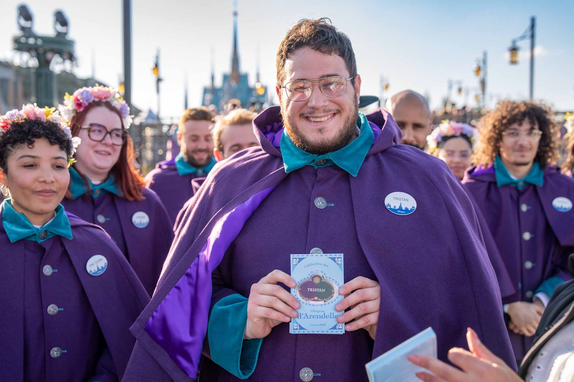 Disneyland Paris World of Frozen 2026: Inside the Arendelle Villager ...